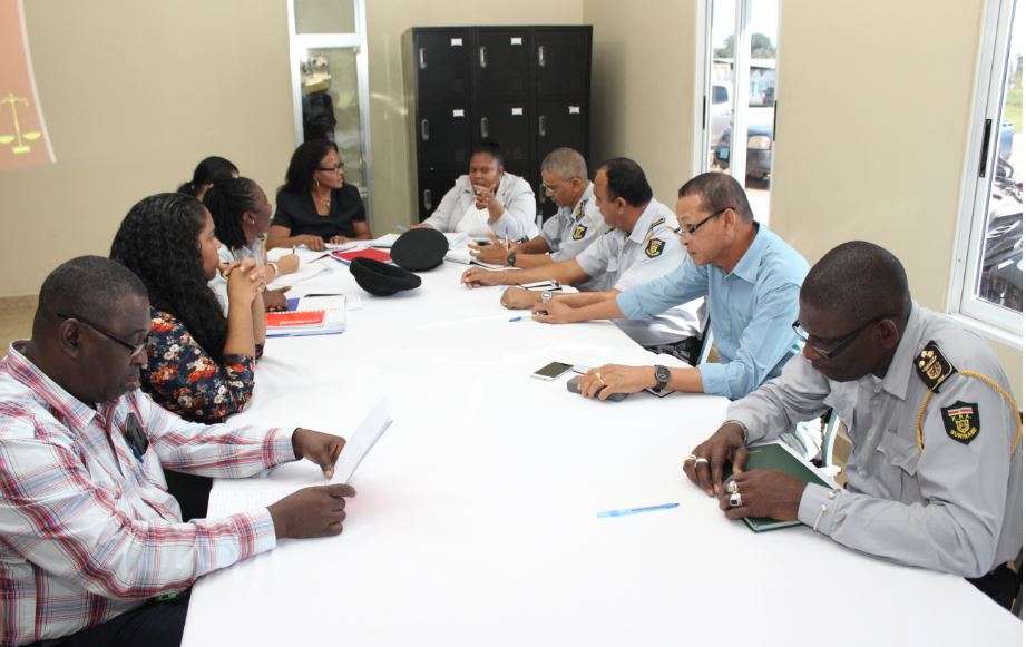 Presentatie Sycamore Tree project aan leiding KPA – STVS