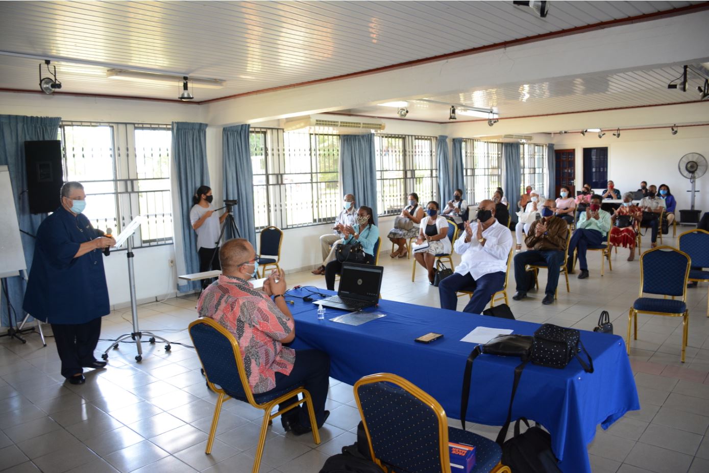 MINOWC praat over opening scholen 2020/2021 – STVS