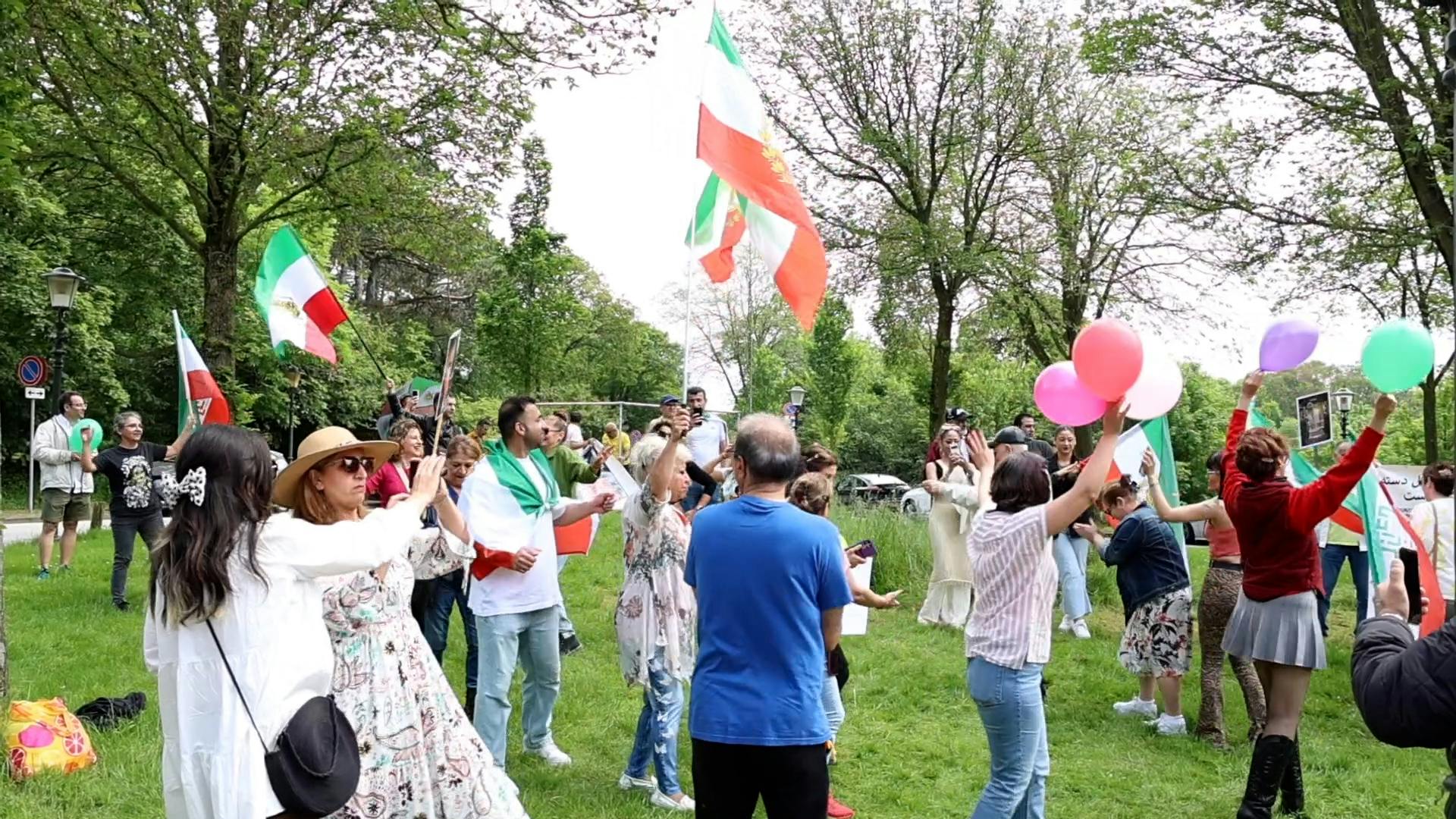 UPDATE: Iraniërs komen samen bij ambassade en vieren dood van president – STVS