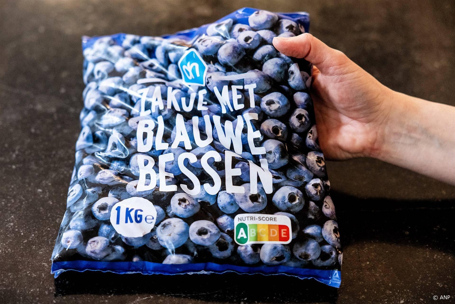 Tien zieken melden zich bij Albert Heijn na eten blauwe bessen, één ...